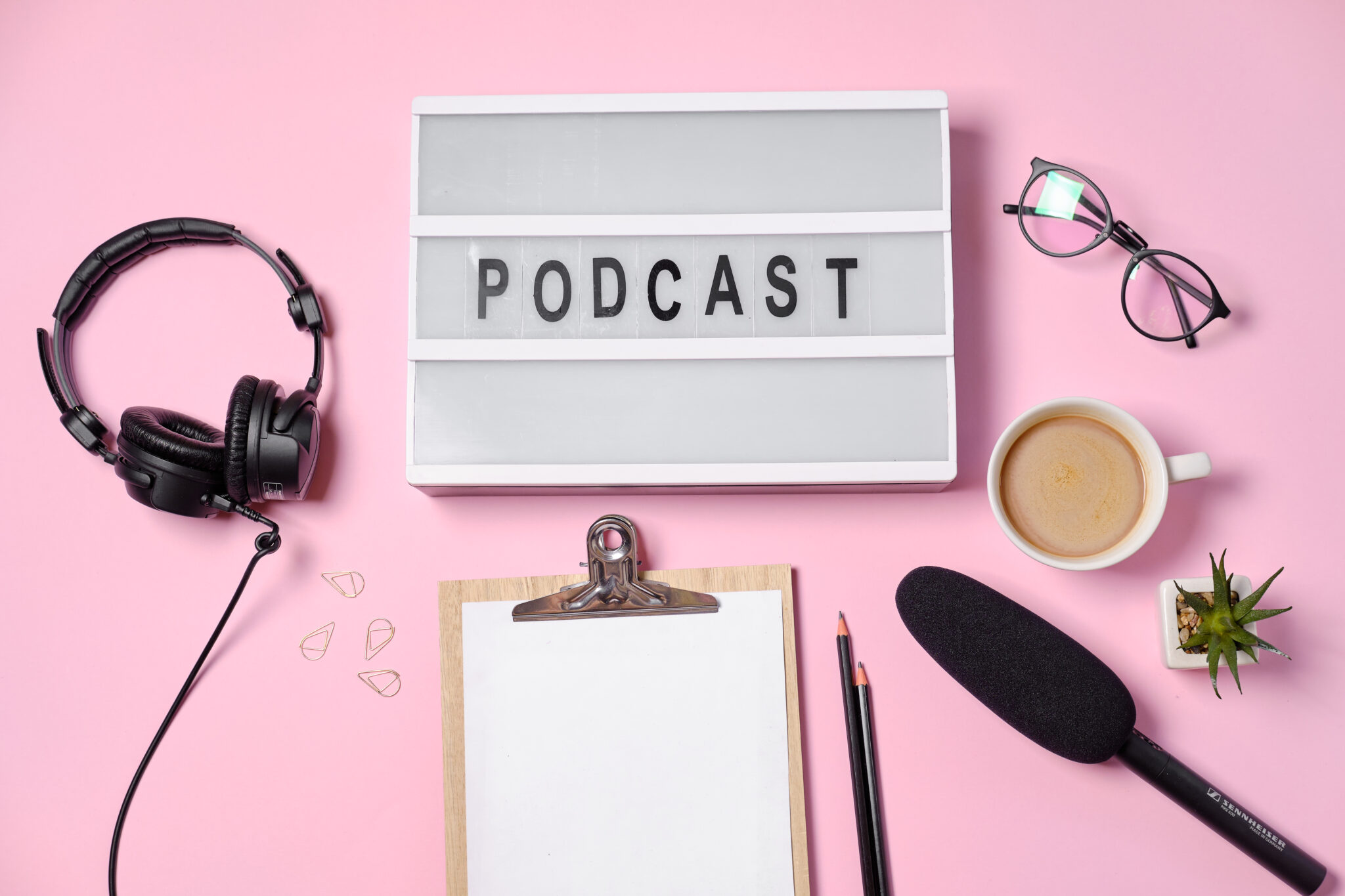 Types of podcasts: The best options for modern marketers
