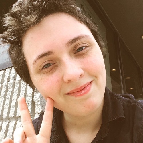 Senna Howard's Instagram, Twitter & Facebook on IDCrawl